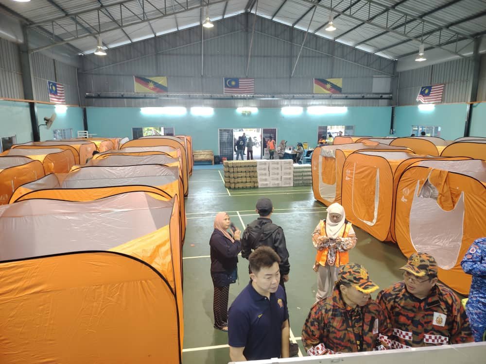 New temporary evacuation centre opens in Kuching for flood victims ...
